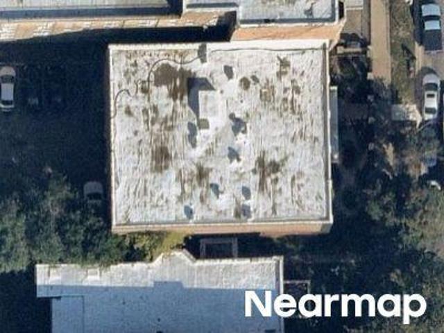 N Kenmore Ave
