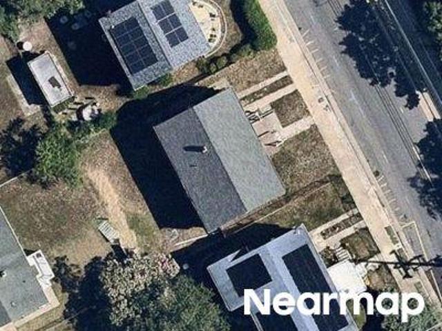 N Kentucky Ave