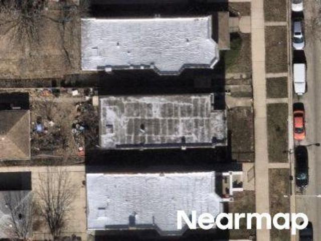 N Kildare Ave