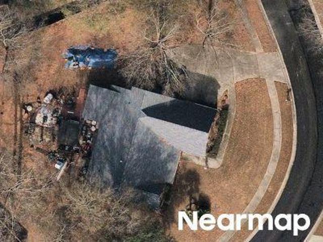 N Knightsbridge Ct