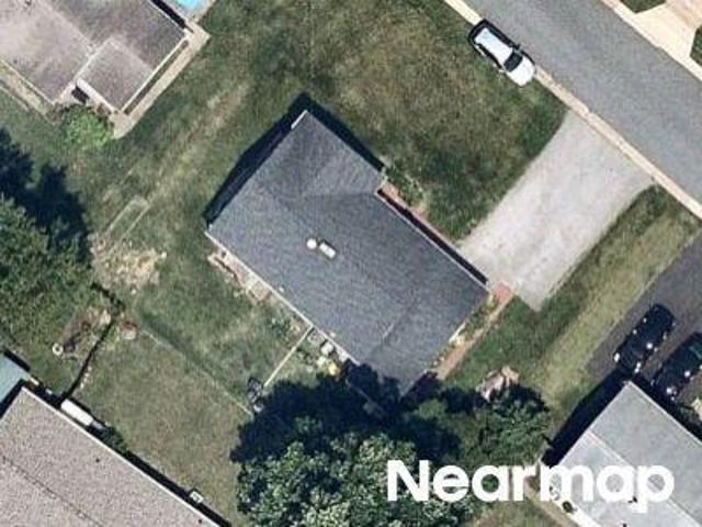 N Lynn Dr