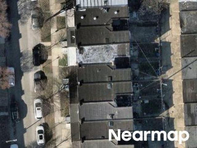 N Lakewood Ave