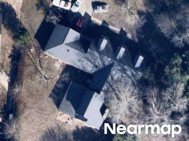 N Lake Cherryvale Dr