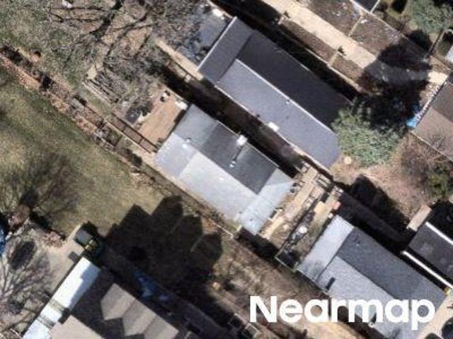 N Lake Ave