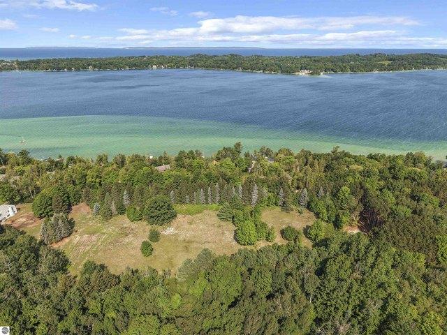 N Lake Leelanau Dr, Lake Leelanau, MI 49653