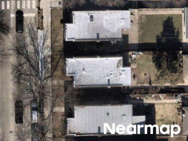N Laramie Ave
