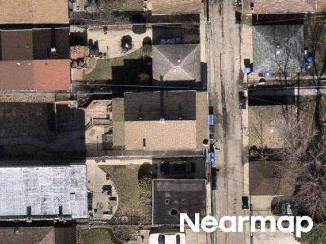 N Latrobe Ave