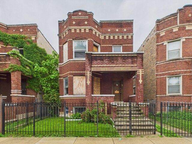 N Leamington Ave, Chicago, Home For Sale