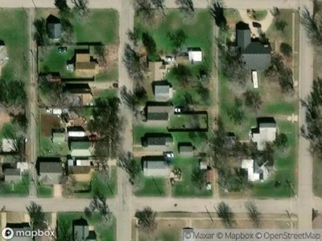 N Leach Ave