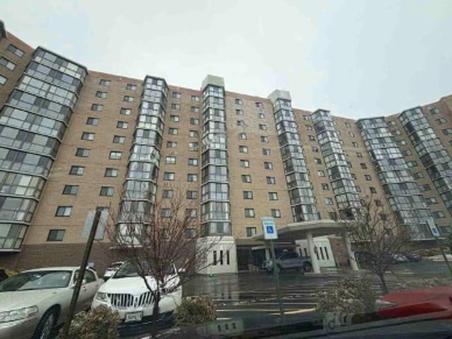 N Leisure World Blvd Apt 5 41