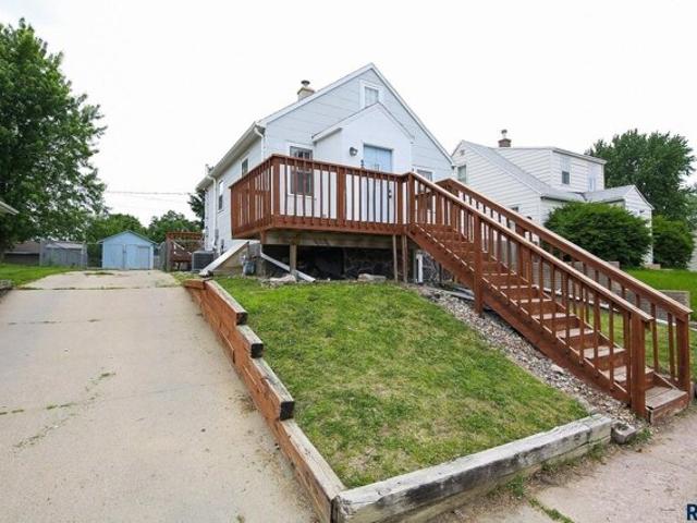 N Lewis Ave, Sioux Falls, Home For Sale