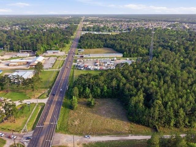 N Lhs Dr, Lumberton, TX 77657