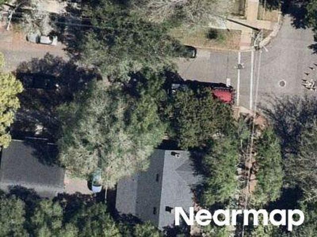 N Liberty St
