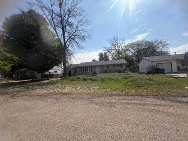 N Lincoln St