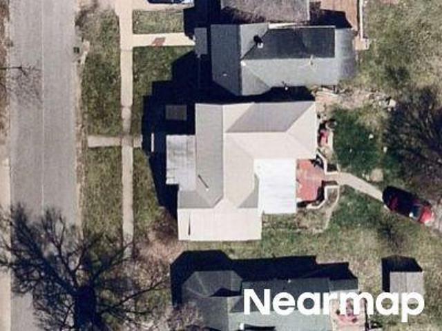 N Lincoln St