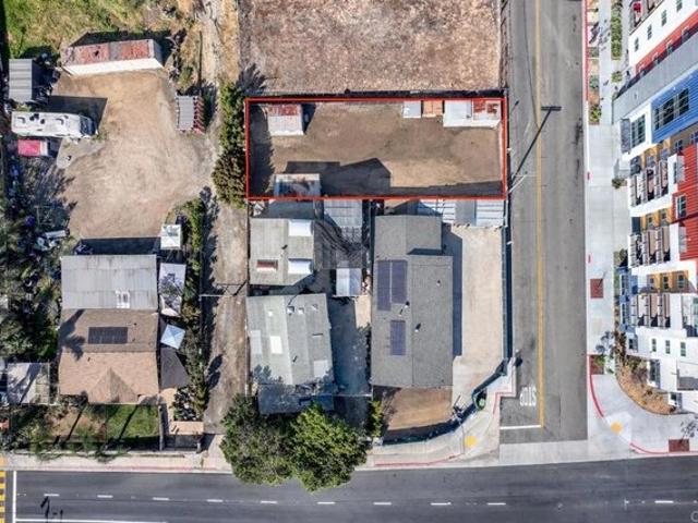 N Ln, San Ysidro, CA 92173