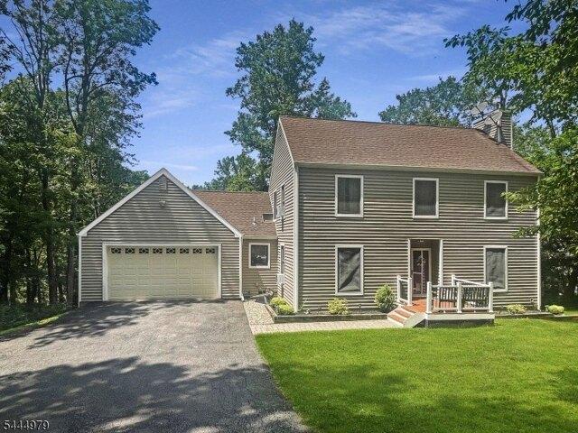 N Locust Lake Rd, Hope, Home For Sale