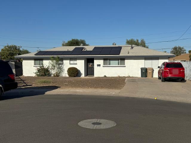 N Los Alamos Dr