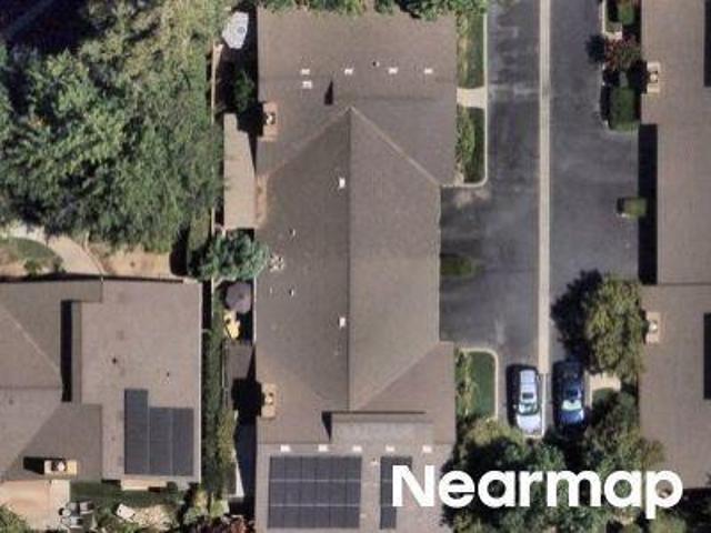 N Palm Ave