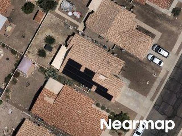 N Panamint Dr