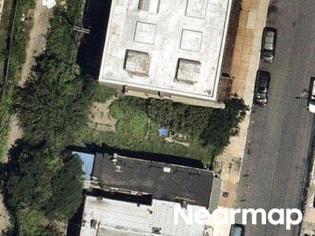 N Park Ave