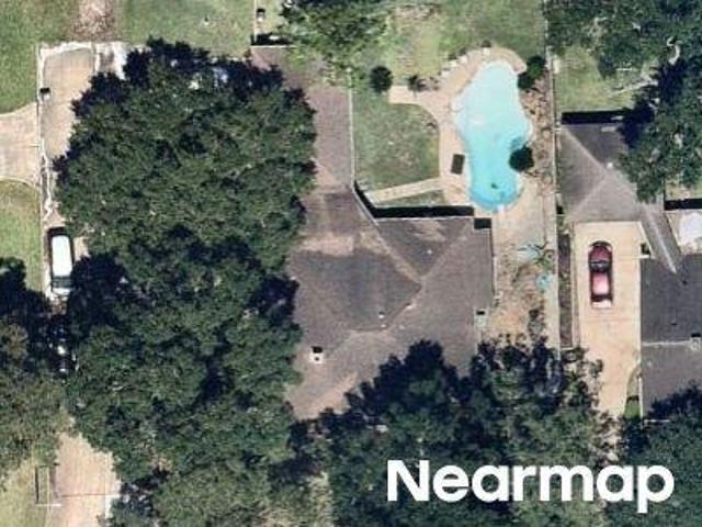 N Park Dr