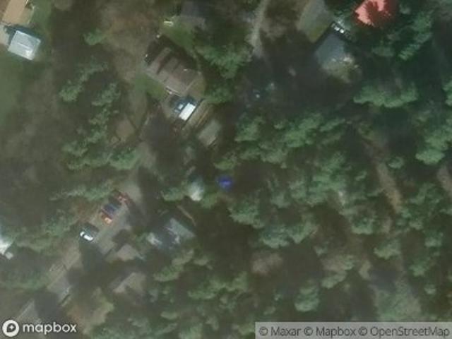 N Park St