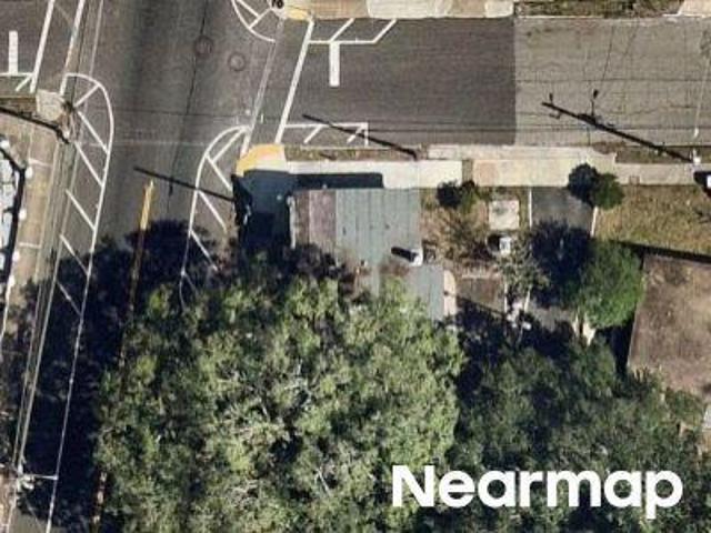 N Pearl St