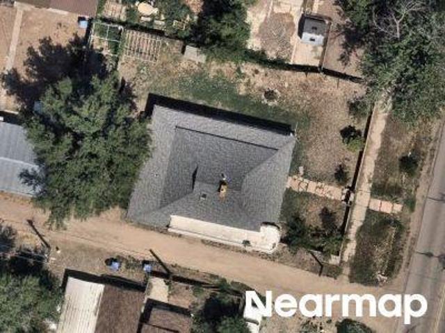 N Pikes Peak Ave