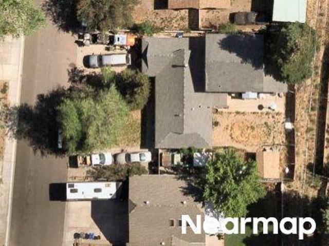 N Pine Dr
