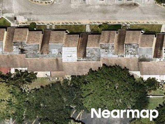 N Pine Island Rd 405