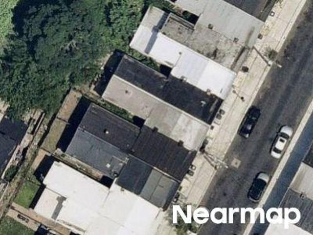 N Pine St