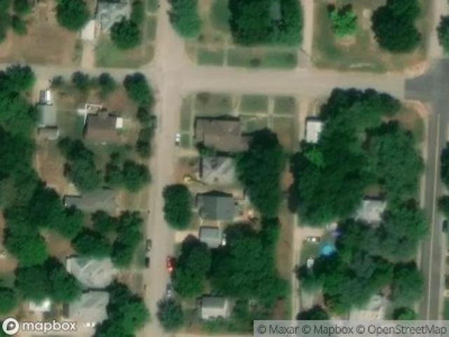N Pine St