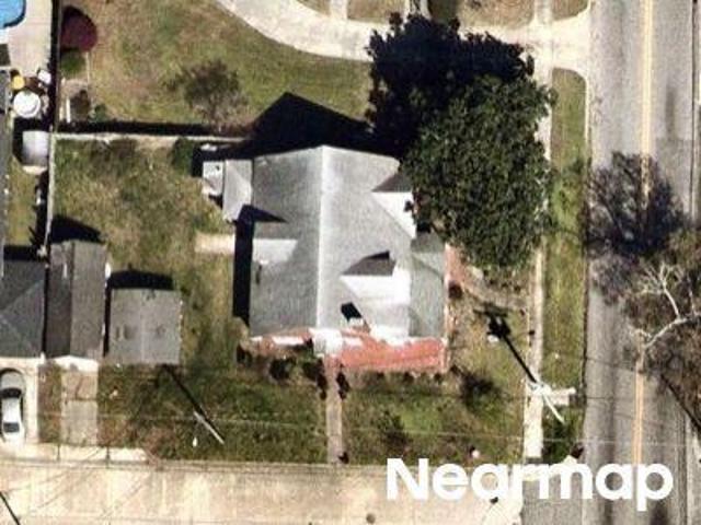 N Pine St