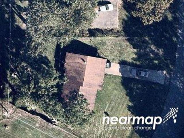 N Pines Dr