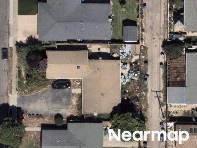 N Poppy St