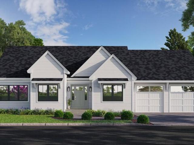 N Pownal Rd, New Gloucester, Home For Sale