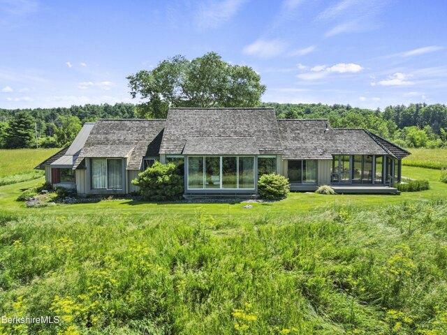 N Pownal Rd, Pownal, Home For Sale