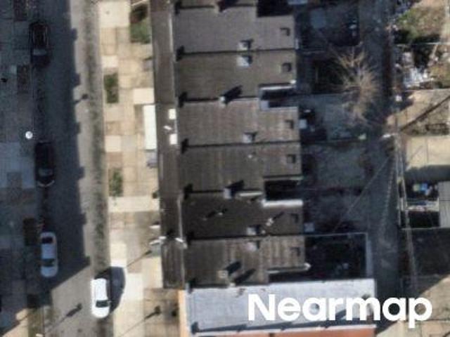 N Potomac St