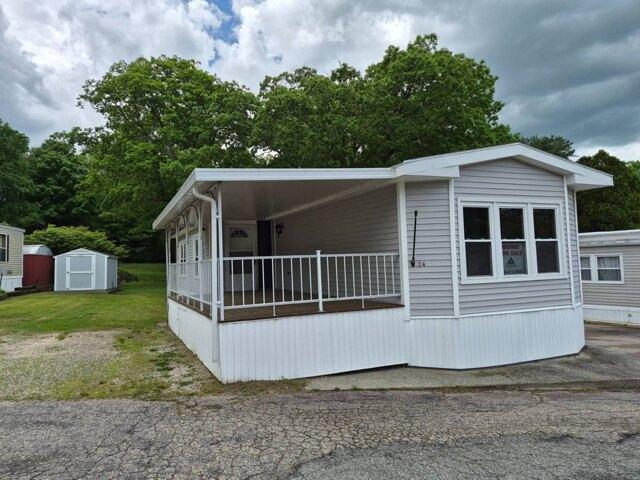 N Providence Tpke Unit,north Stonington, Property For Sale