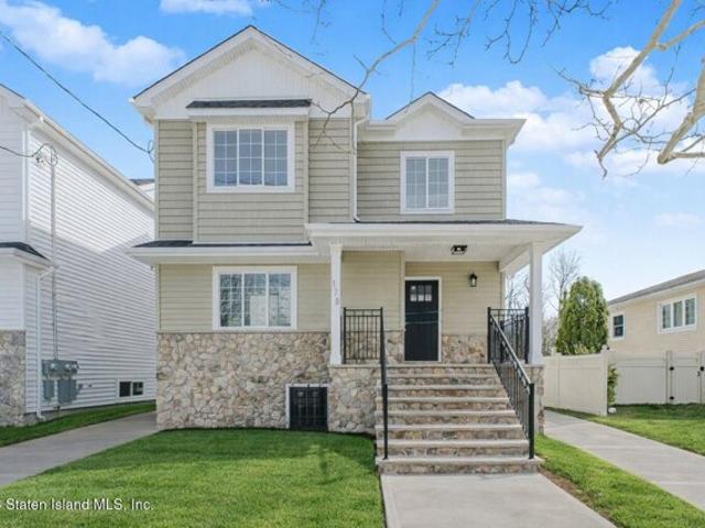 N Railroad St, Staten Island, Home For Sale