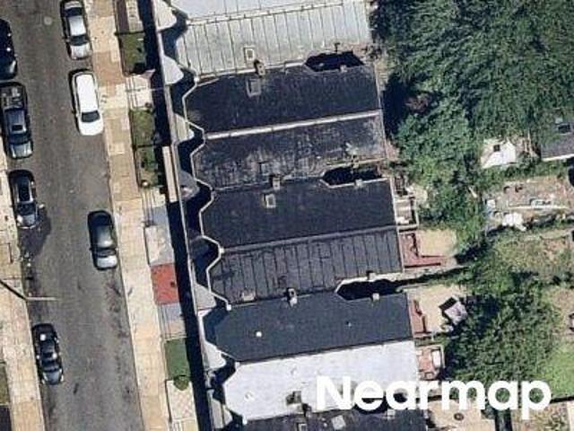 N Redfield St