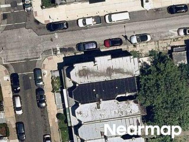N Redfield St