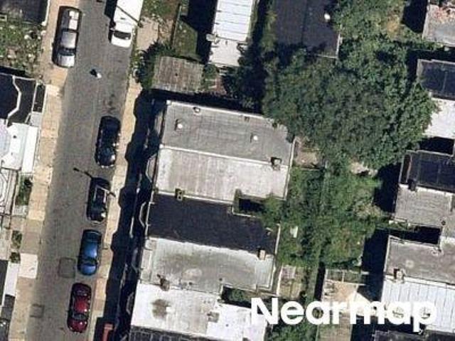 N Redfield St