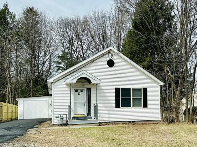 N Reineman St, Albany, Home For Sale