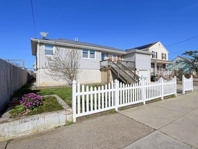 N Richmond Ave, Atlantic City, Home For Sale