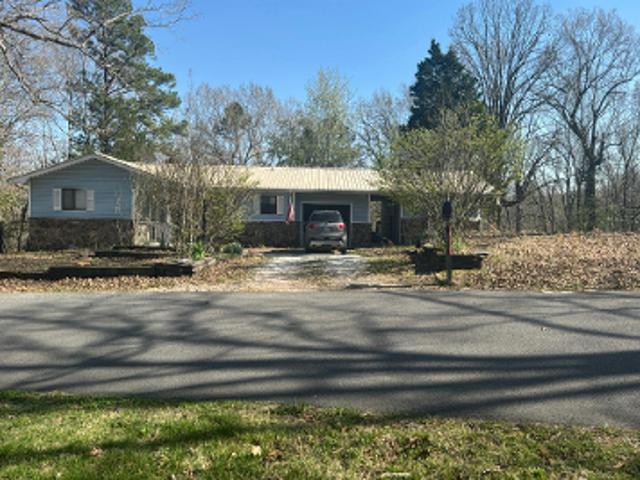 N Ridgeview Dr