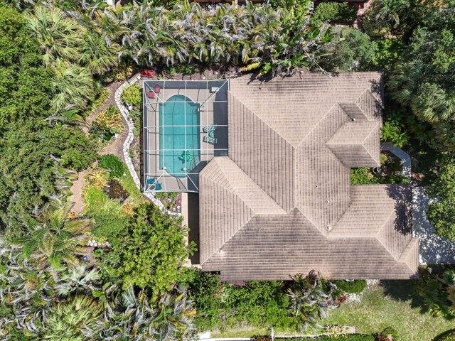 N River Dr E, Jupiter, Home For Sale