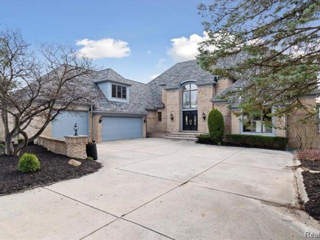N Riverside Ave, Saint Clair, Home For Sale