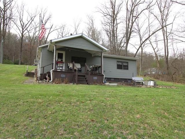N Riverview Dr, Parker, PA 16049